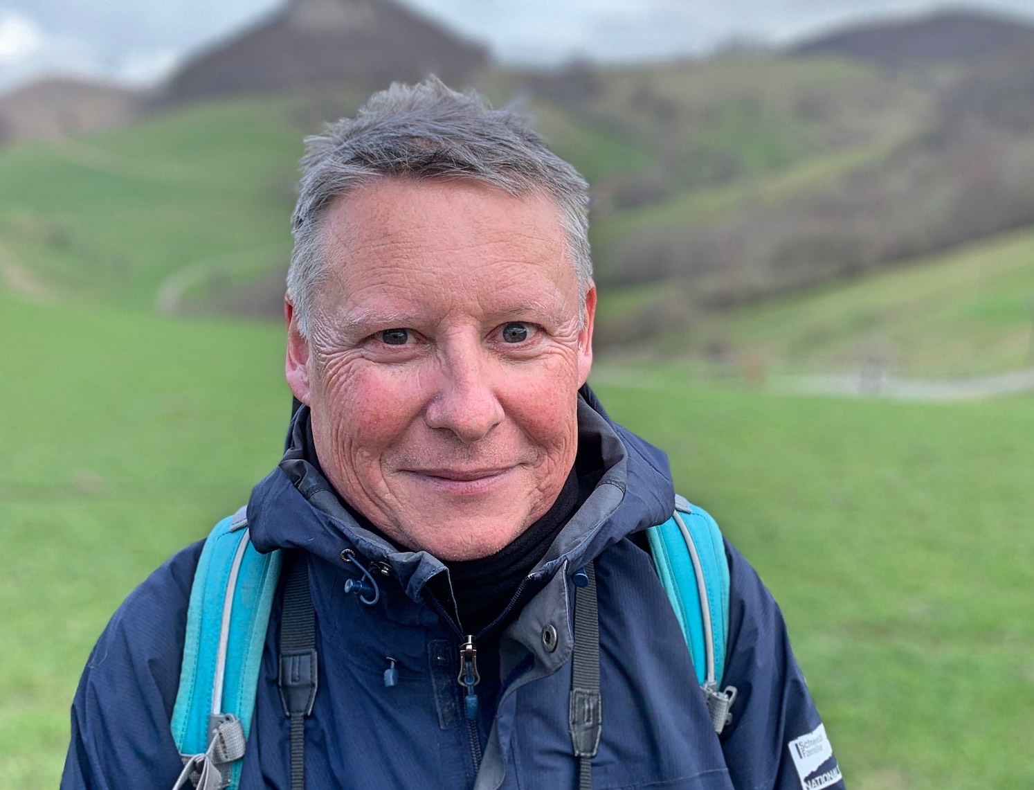 Wanderpapst Widmer läutet die Saison ein - ZollikerNews.ch